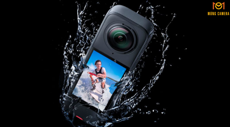 Camera hành trình Insta 360 x4 Standard Bundle